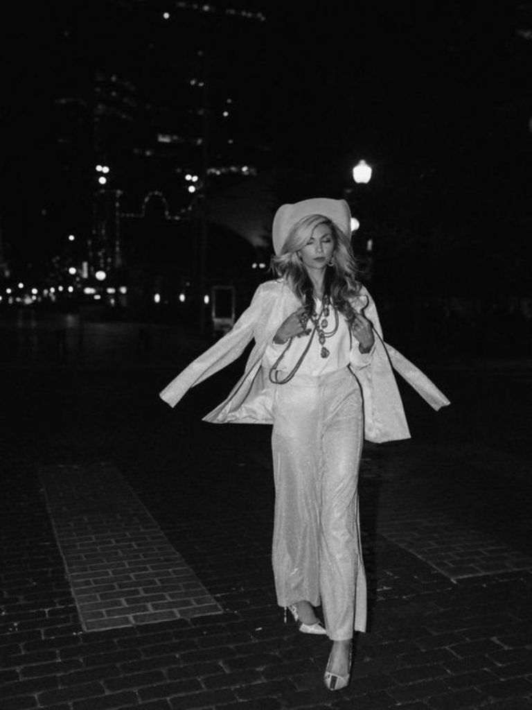 Top Western Influencers And Their Favourite Western Fashion Trends For ...