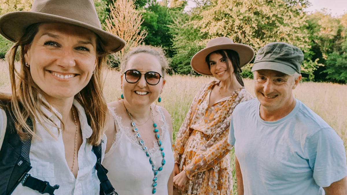 Melbelle Sunsets & Meadows Behind The Scenes