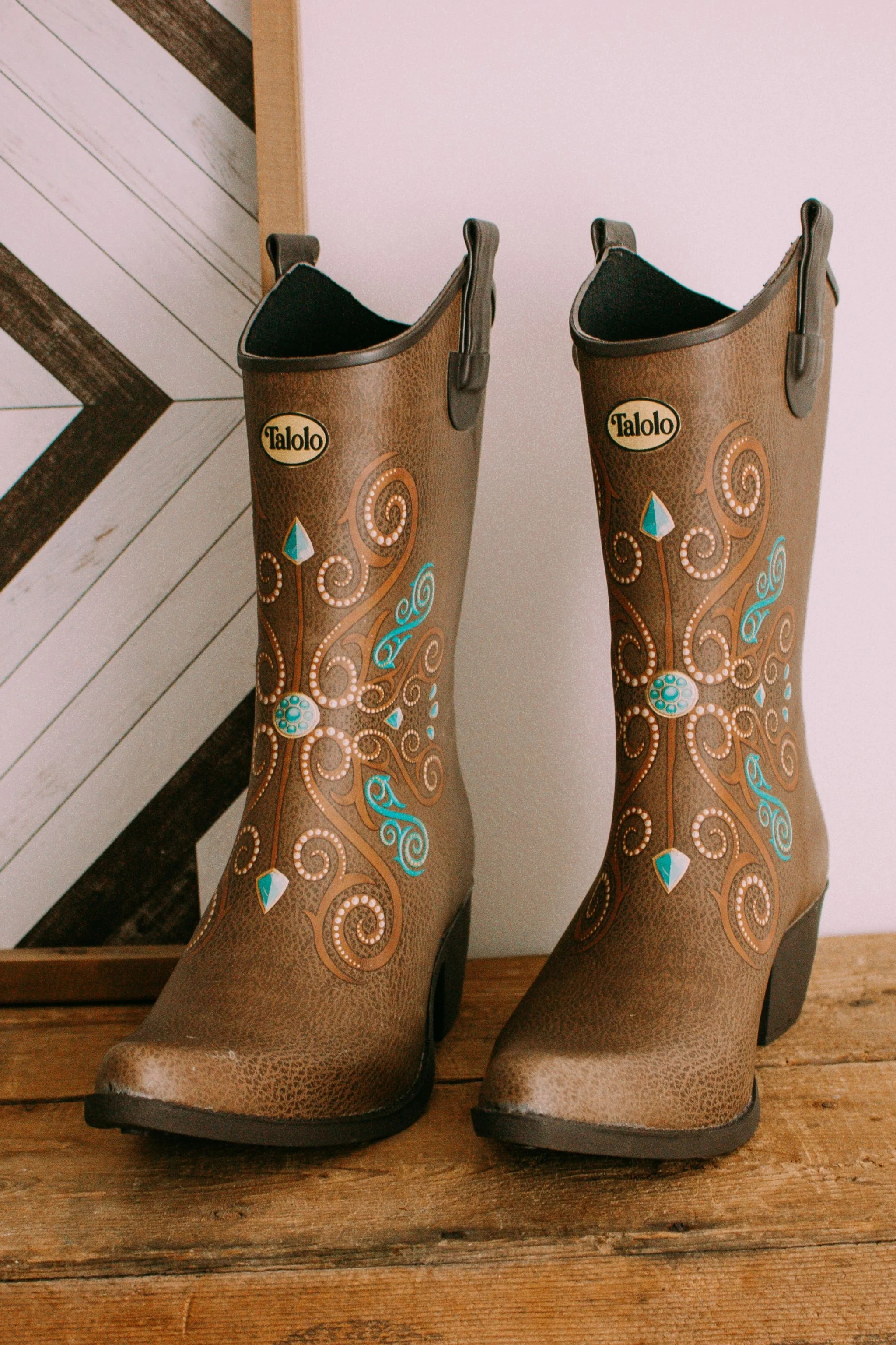 How To Style Cowboy Boots for Every Occasion | Melbelle