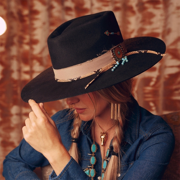 Lainey Wilson x Charlie1Horse Hat Collection Lookbook